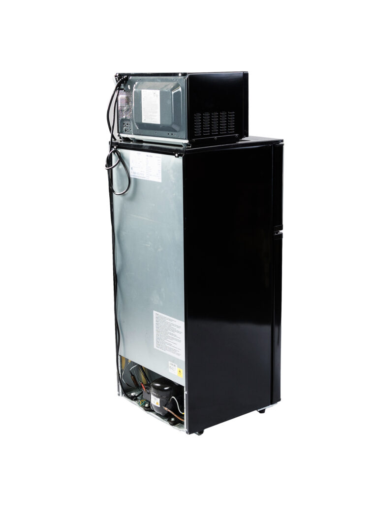 4.5 USB Combination Appliance Refrigerator/Freezer and Microwave with ...