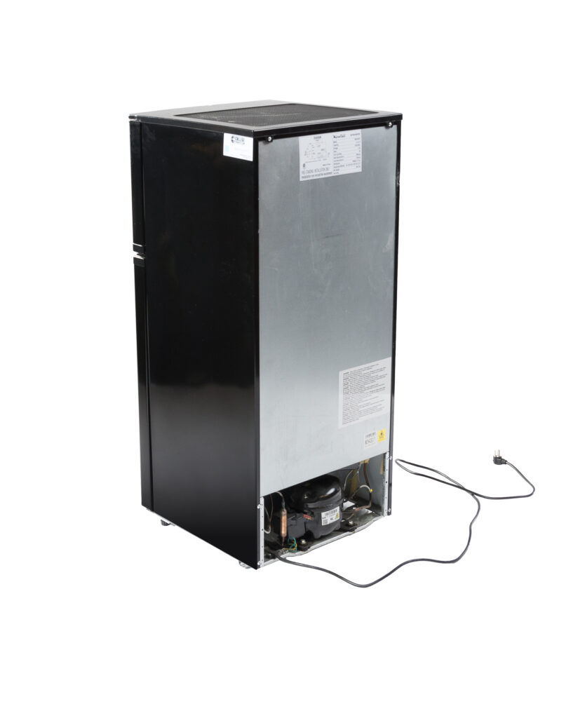 4.5 cu.ft. Refrigerator / Freezer | MicroChill®