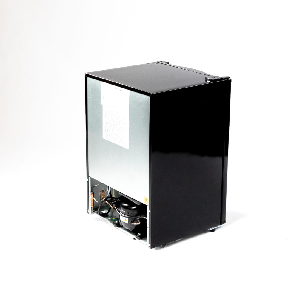 2.7 cu.ft. Refrigerator | MicroChill®